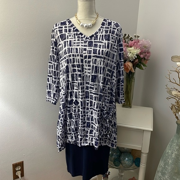 Shana | Tops | Shana Navy And White Tunic Top | Poshmark